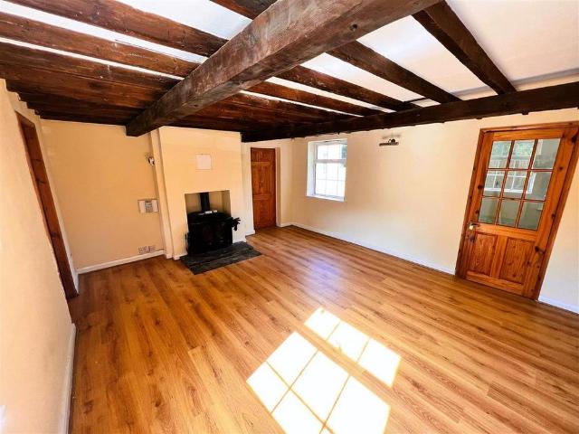 3 bedroom cottage to rent