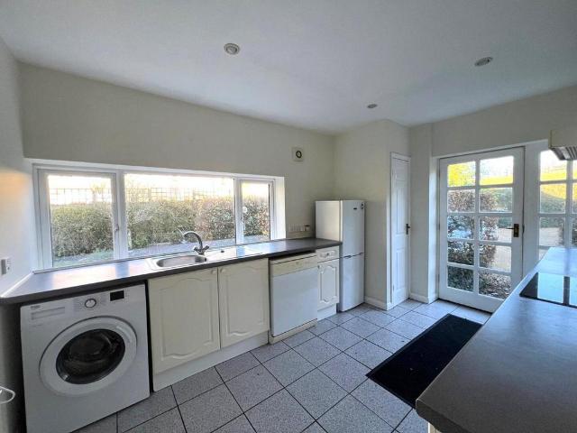 3 bedroom cottage to rent
