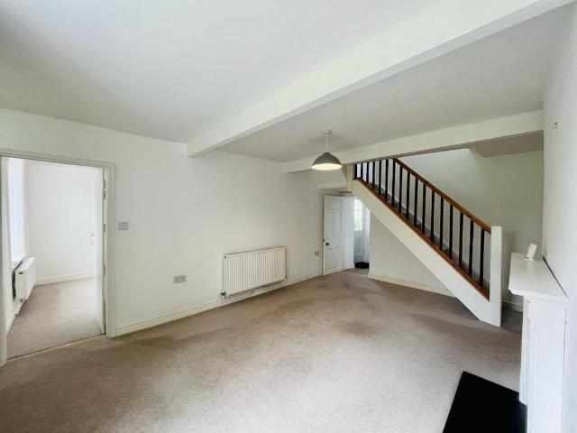3 bedroom cottage to rent