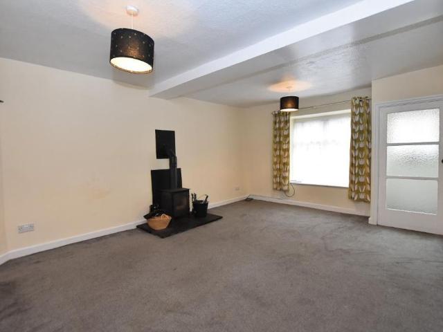 3 bedroom cottage to rent