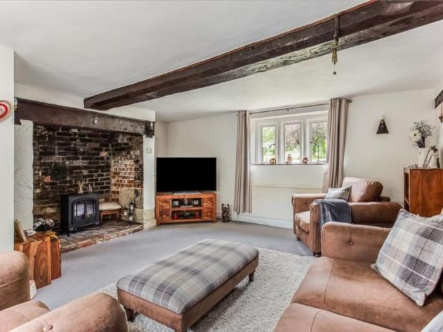 3 bedroom cottage to rent