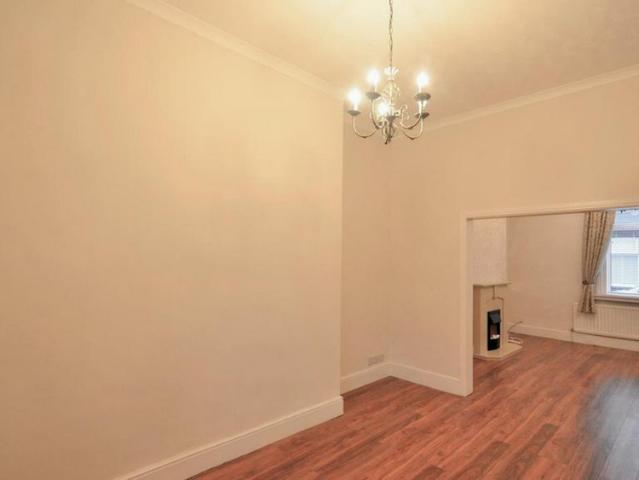 3 bedroom cottage to rent