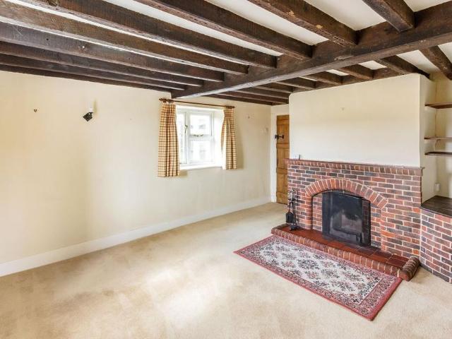 3 bedroom cottage to rent