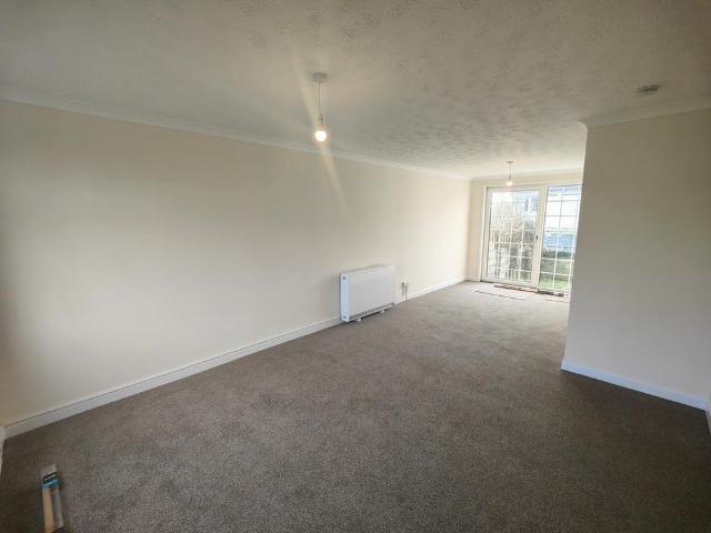 3 bedroom cottage to rent