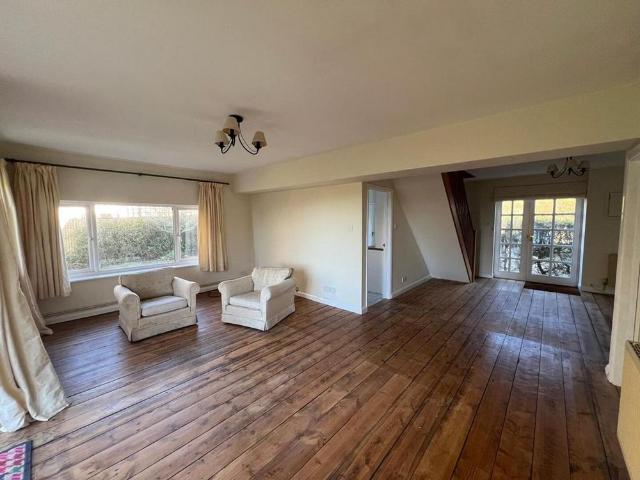 3 bedroom cottage to rent