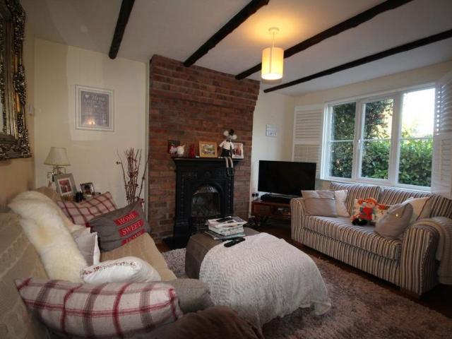 3 bedroom cottage to rent