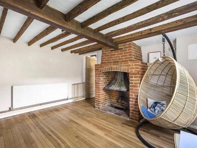 3 bedroom cottage to rent