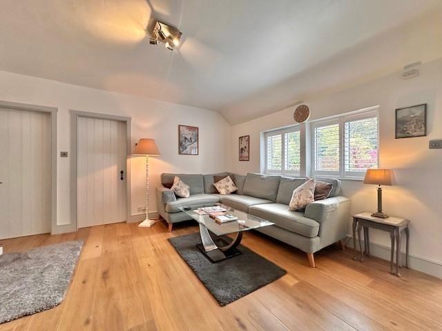 3 bedroom cottage to rent