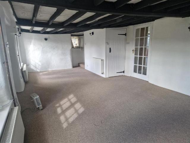 3 bedroom cottage to rent