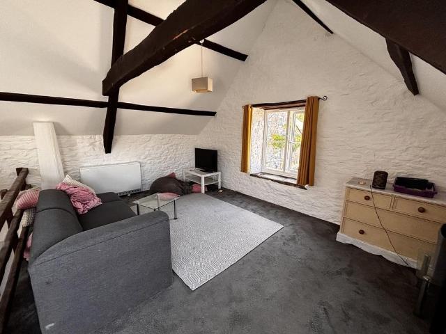 3 bedroom cottage to rent