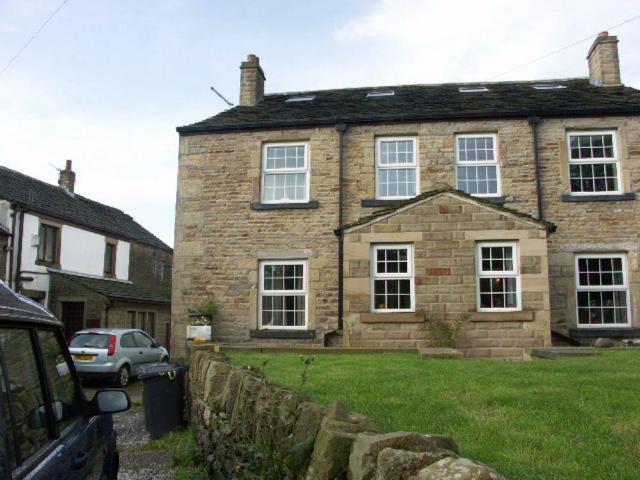 3 bedroom cottage to rent