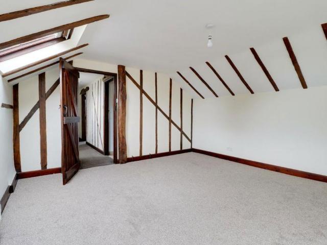 3 bedroom cottage to rent