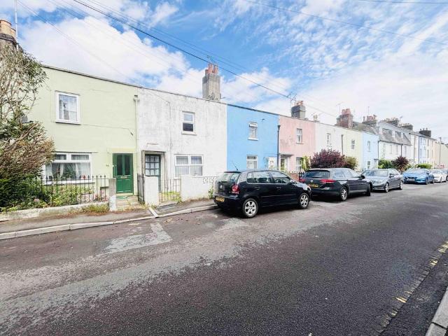 3 bedroom cottage to rent
