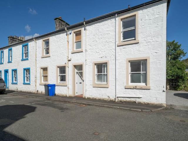 3 bedroom cottage to rent
