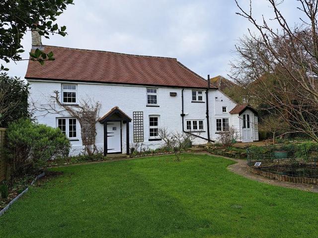 3 bedroom cottage for sale