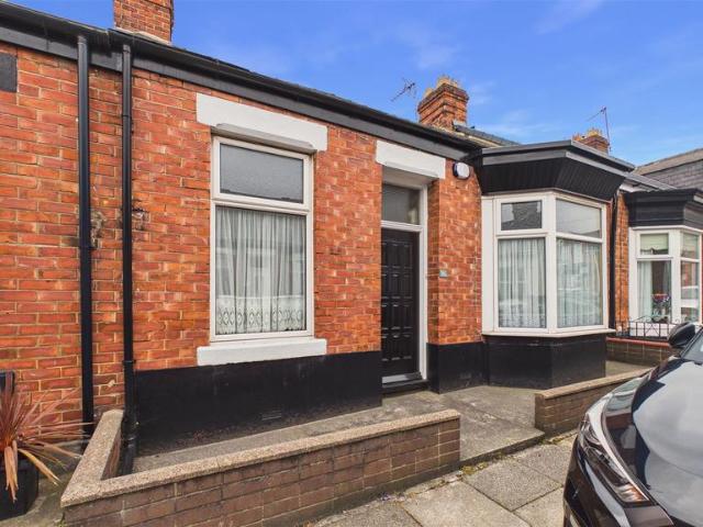 3 bedroom cottage for sale