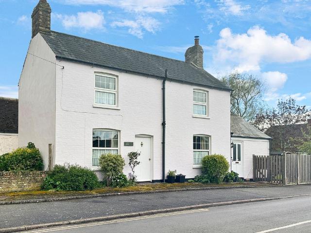 3 bedroom cottage for sale