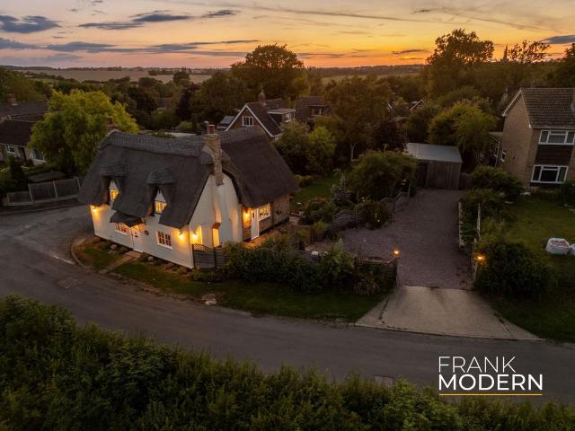 3 bedroom cottage for sale