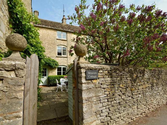 3 bedroom cottage for sale