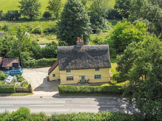 3 bedroom cottage for sale