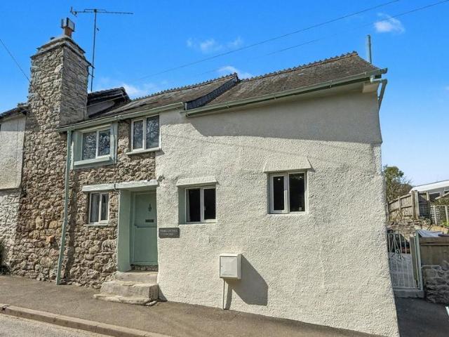 3 bedroom cottage for sale