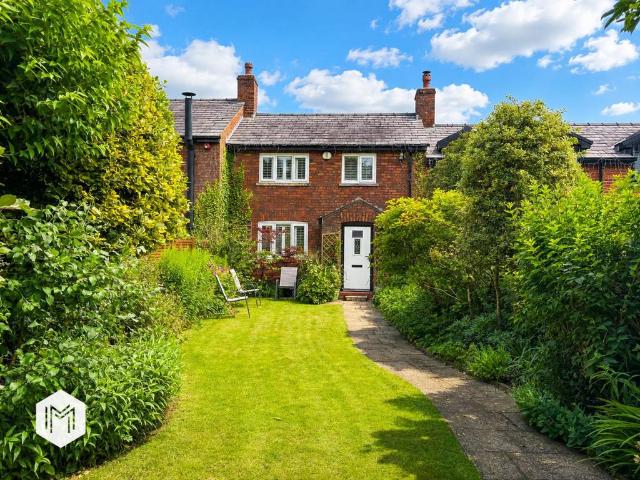 3 bedroom cottage for sale