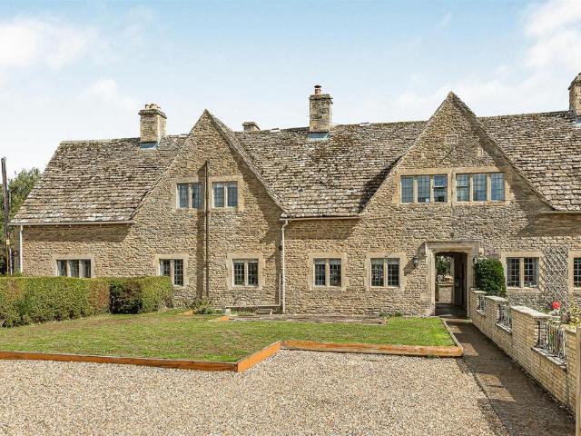 3 bedroom cottage for sale