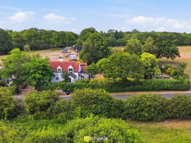 3 bedroom cottage for sale