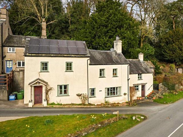 3 bedroom cottage for sale