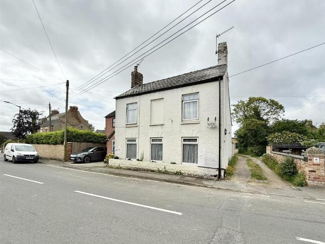3 bedroom cottage for sale
