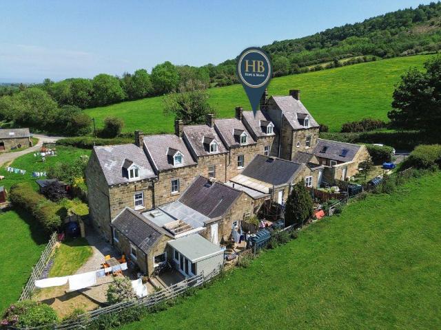 3 bedroom cottage for sale