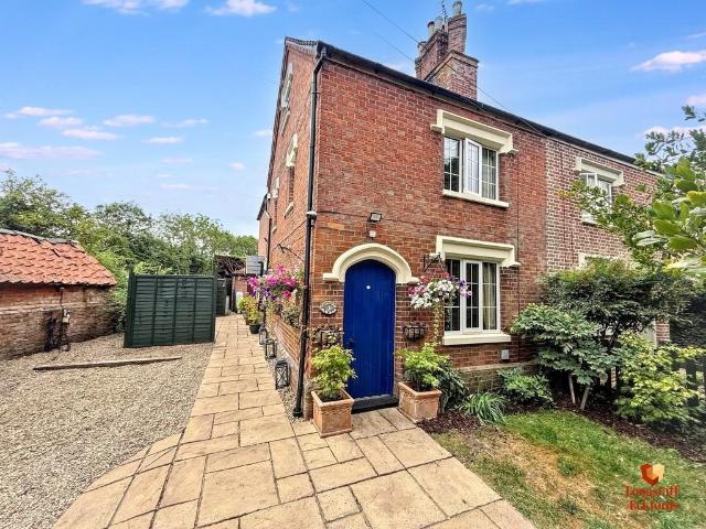3 bedroom cottage for sale