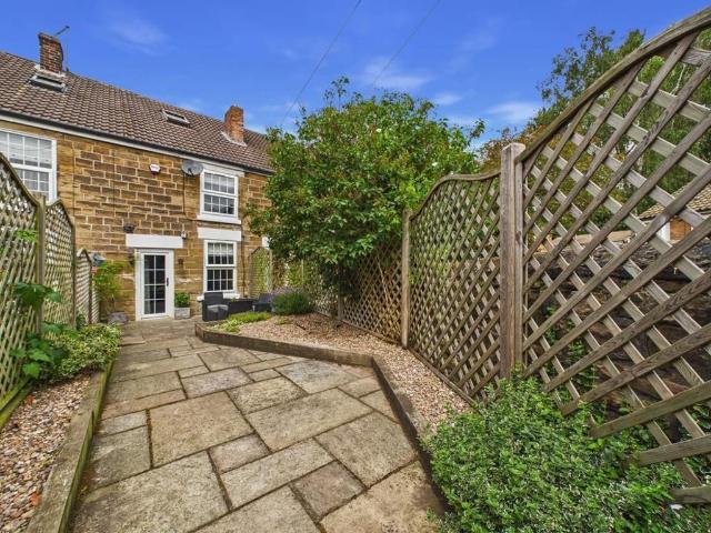 3 bedroom cottage for sale
