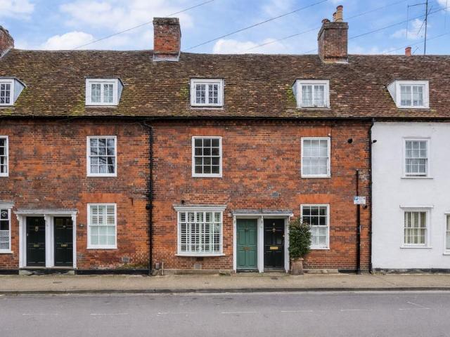 3 bedroom cottage for sale