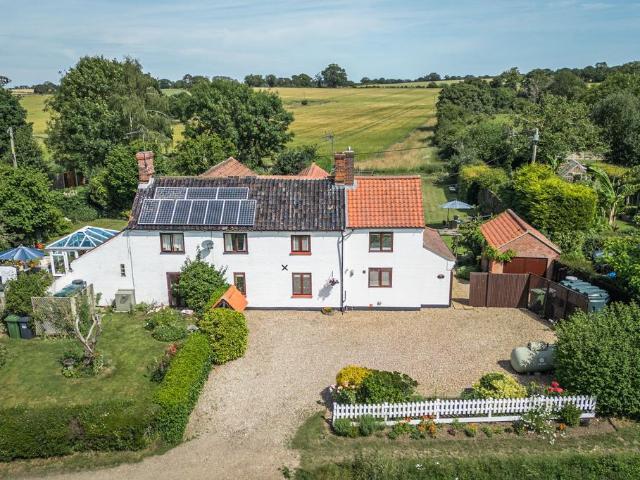 3 bedroom cottage for sale