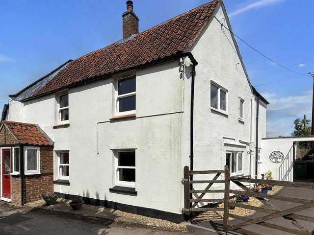 3 bedroom cottage for sale
