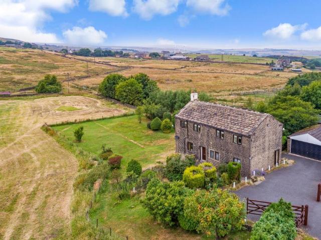 3 bedroom cottage for sale