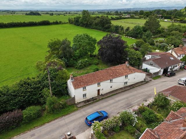 3 bedroom cottage for sale