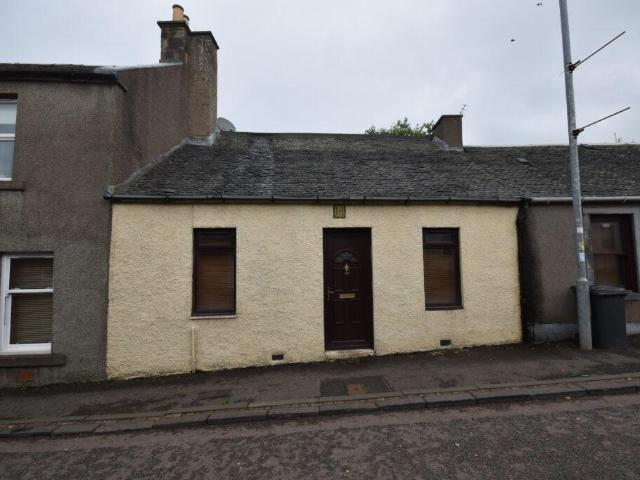 3 bedroom cottage for sale