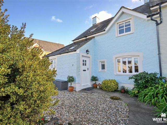3 bedroom cottage for sale