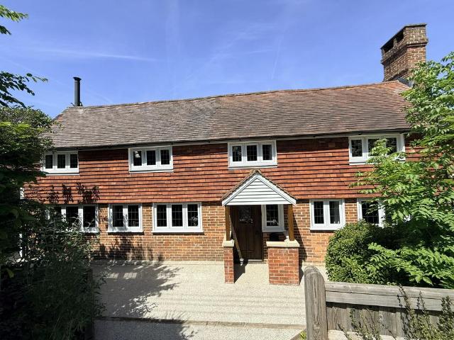 3 bedroom cottage for sale