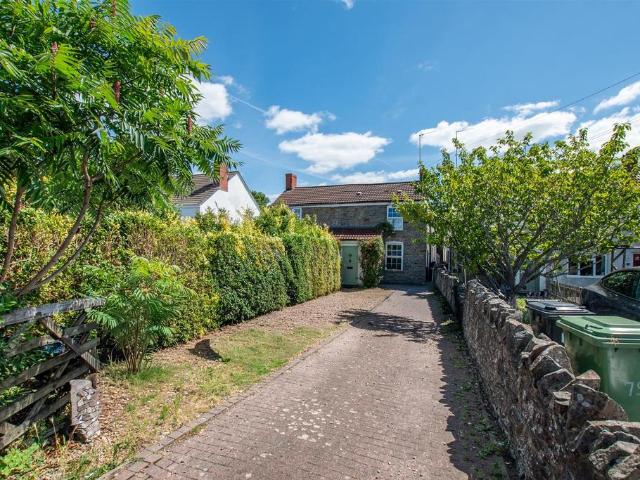 3 bedroom cottage for sale