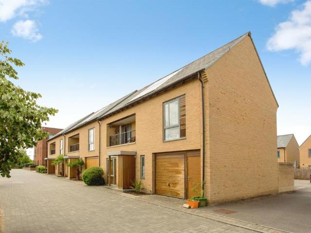 3 bedroom cottage for sale