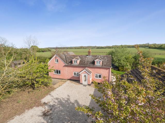 3 bedroom cottage for sale