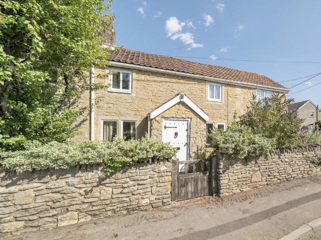 3 bedroom cottage for sale