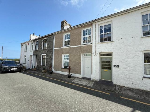 3 bedroom cottage for sale