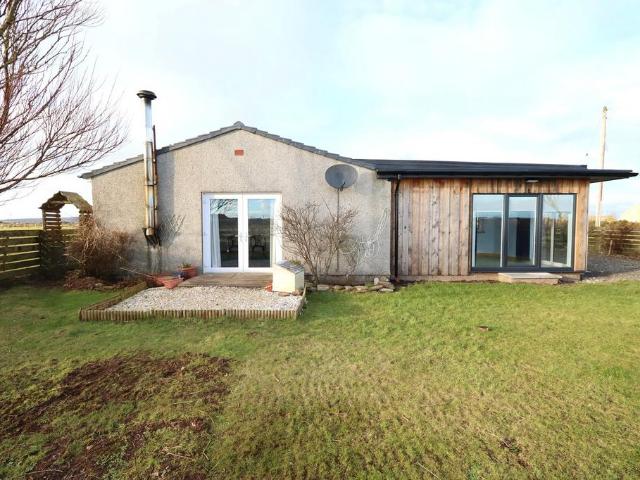 3 bedroom cottage for sale