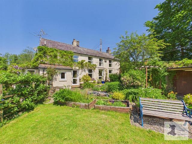 3 bedroom cottage for sale