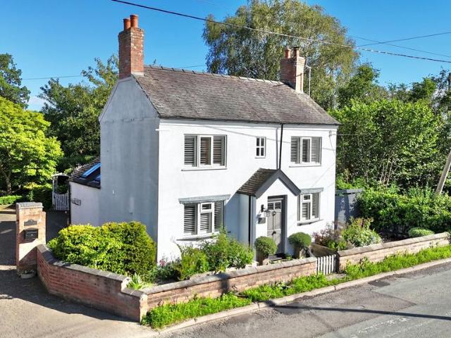 3 bedroom cottage for sale