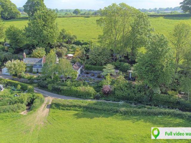 3 bedroom cottage for sale